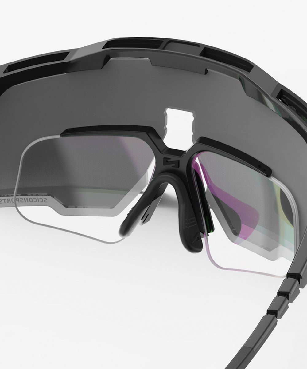 Metal logo for Scicon eyewear | Scicon Sports